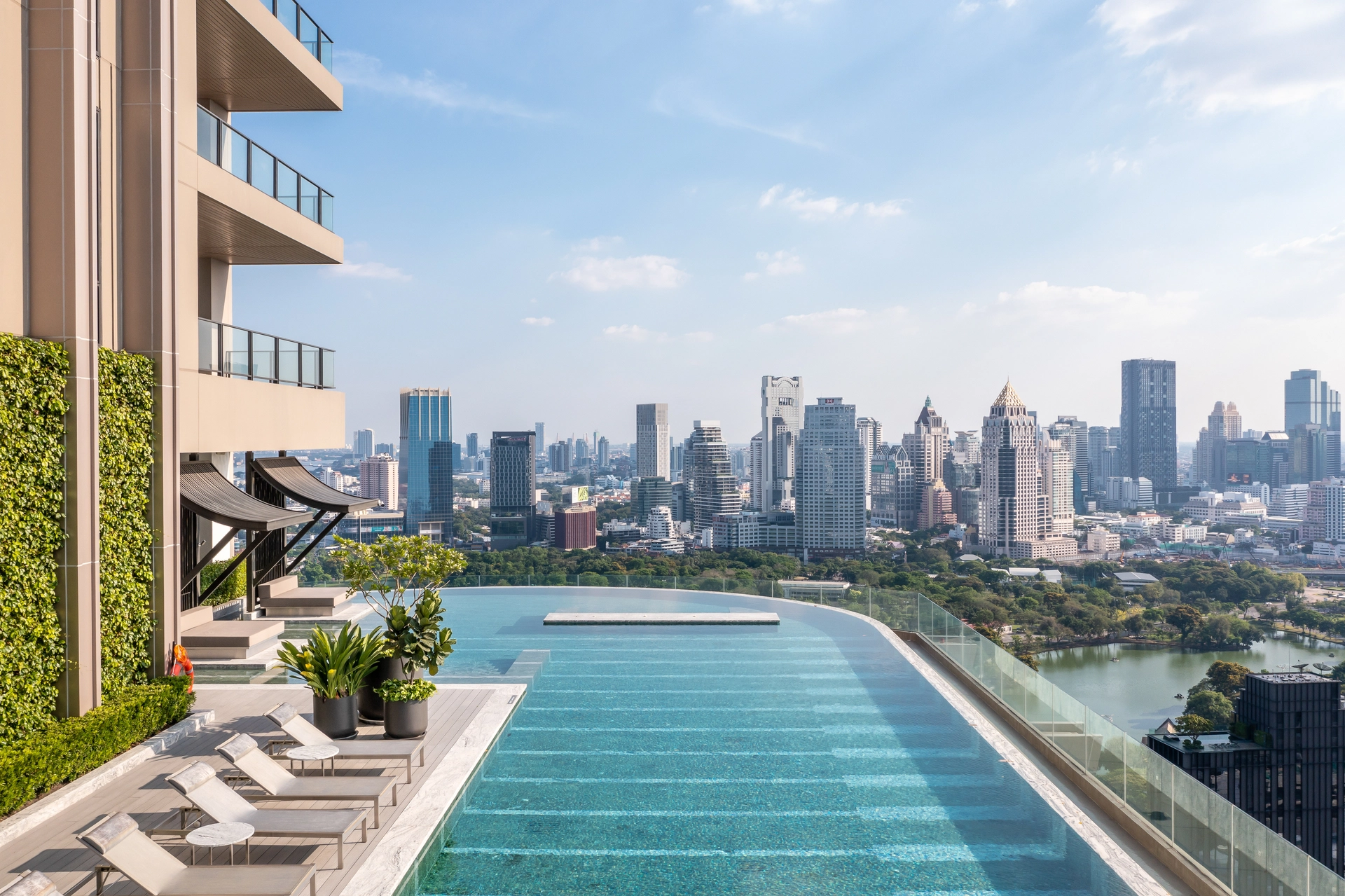 Living in Sindhorn Village on Langsuan road.